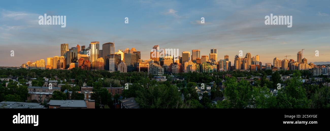 View of Calgary's beautiful skyline during a beautiful sunset Stock ...