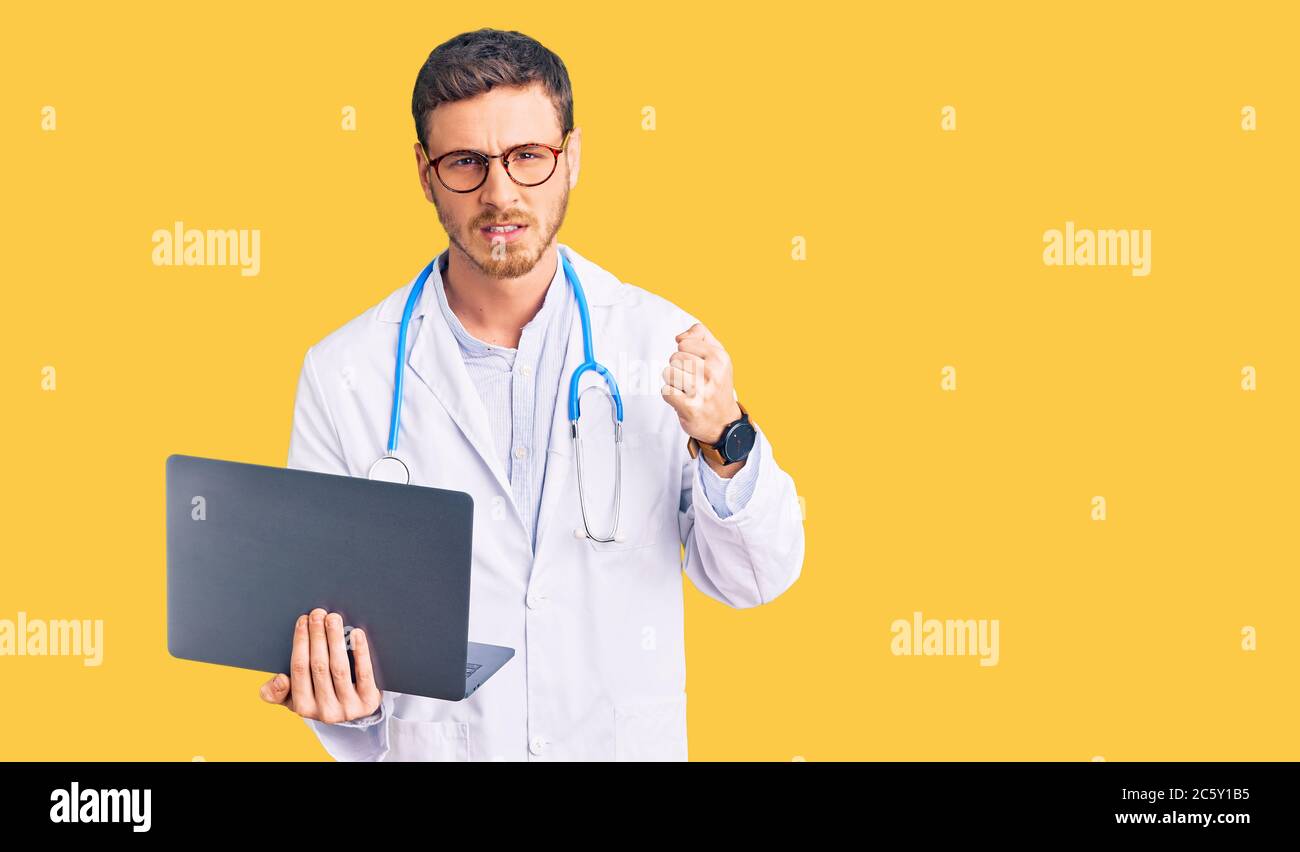 Angry doctor computer hi-res stock photography and images - Alamy