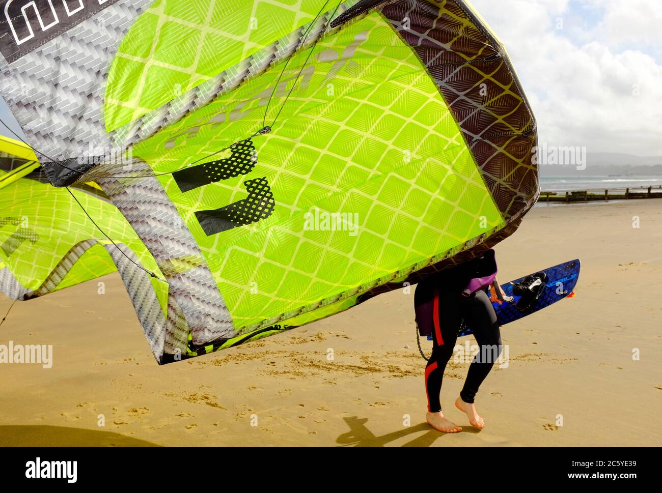 Kiteboarding kitesurfing at Yaverland beach on the Isle of Wight Stock ...
