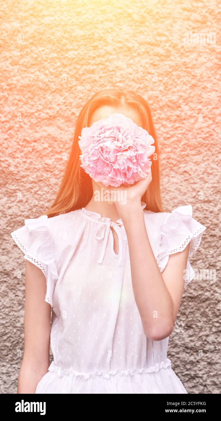 Anonymous Anonymity High Resolution Stock Photography and Images - Alamy