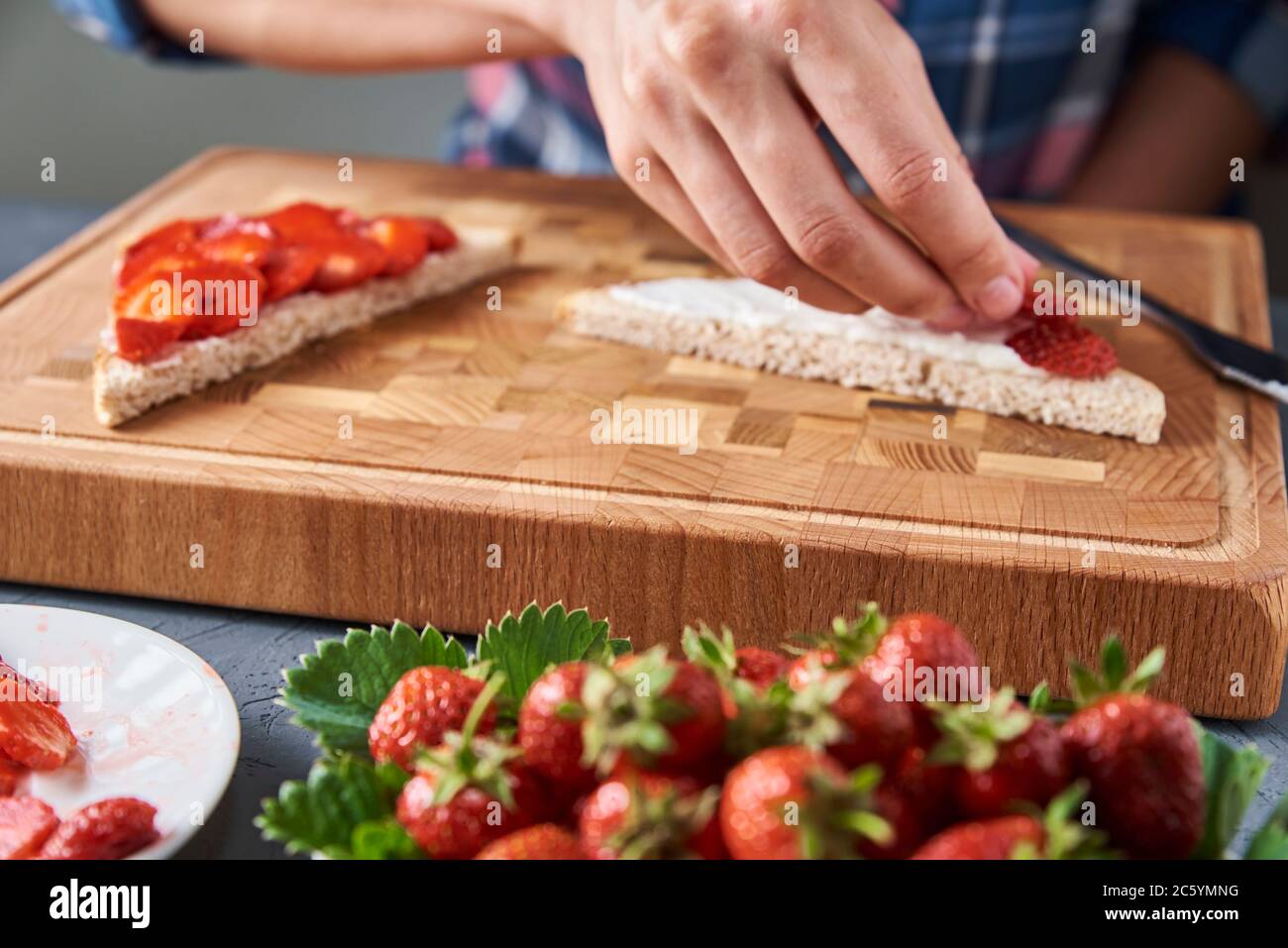 Preparing sandwiches hi-res stock photography and images - Alamy