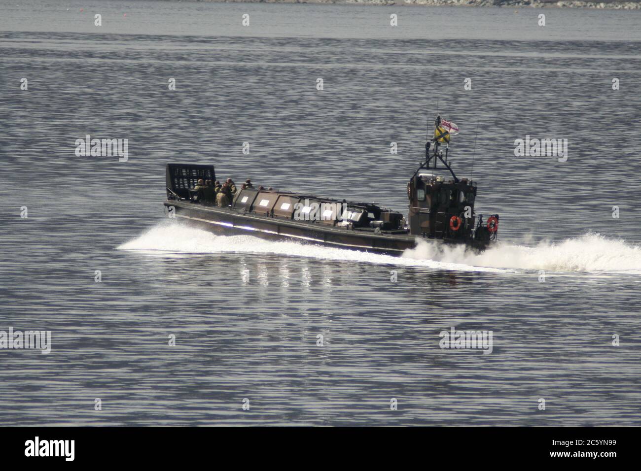 0340 (B5), a LCVP Mk.5 deployed from HMS Bulwark (L15), passing Gourock ...