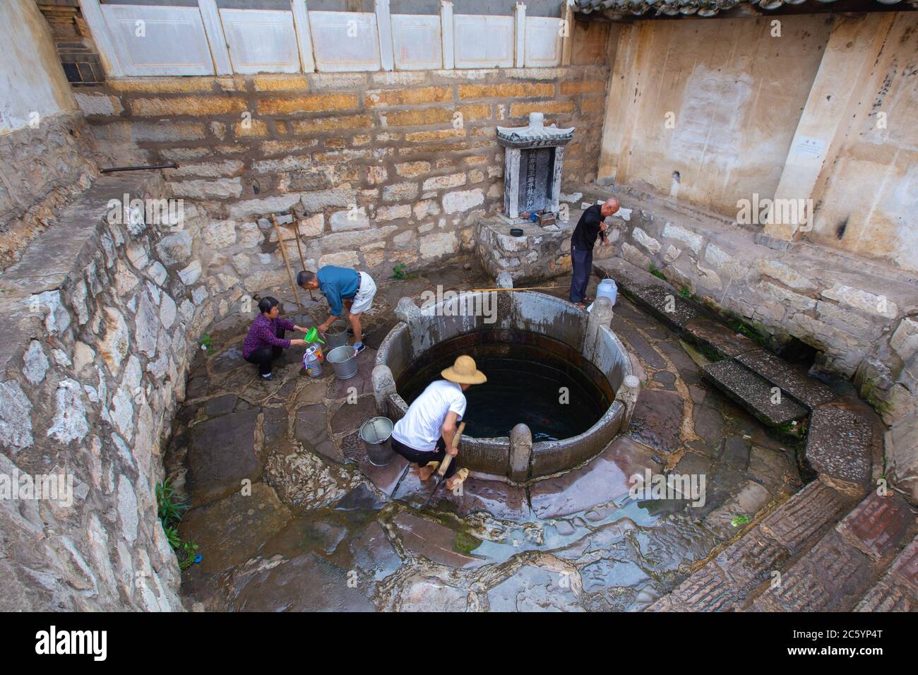 An Ancient Well In Jianshui Old Town In Yunnan Province China Stock an-ancient-well-in-jianshui-old-town-in-yunnan-province-china-stock