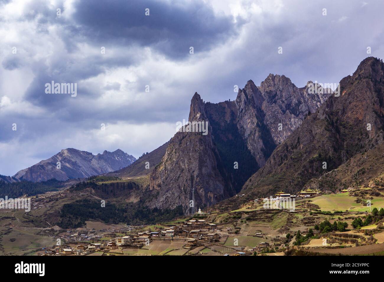 Zhagana, a hidden Tibetan village in the mountains, in Gansu Province ...