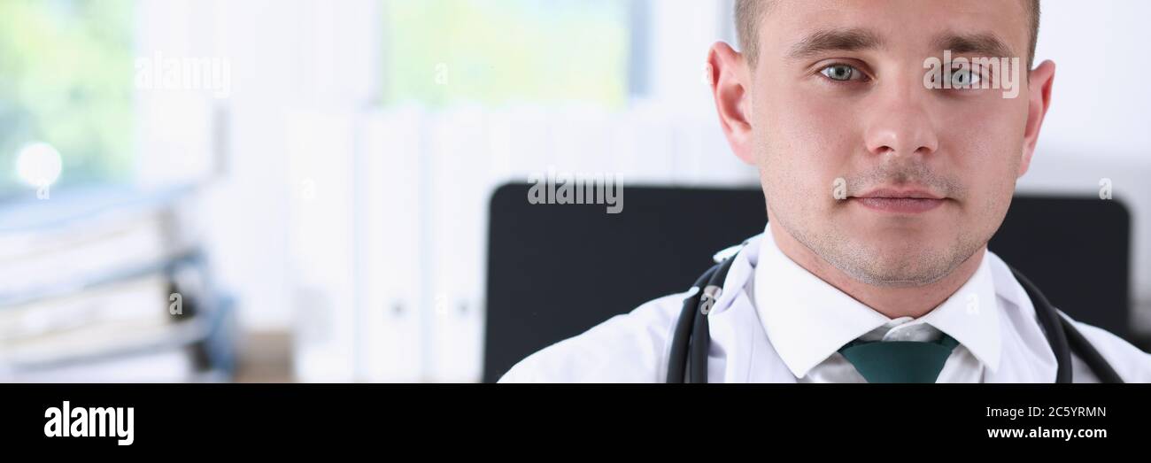 Male medicine doctor hands crossed on his chest Stock Photo - Alamy
