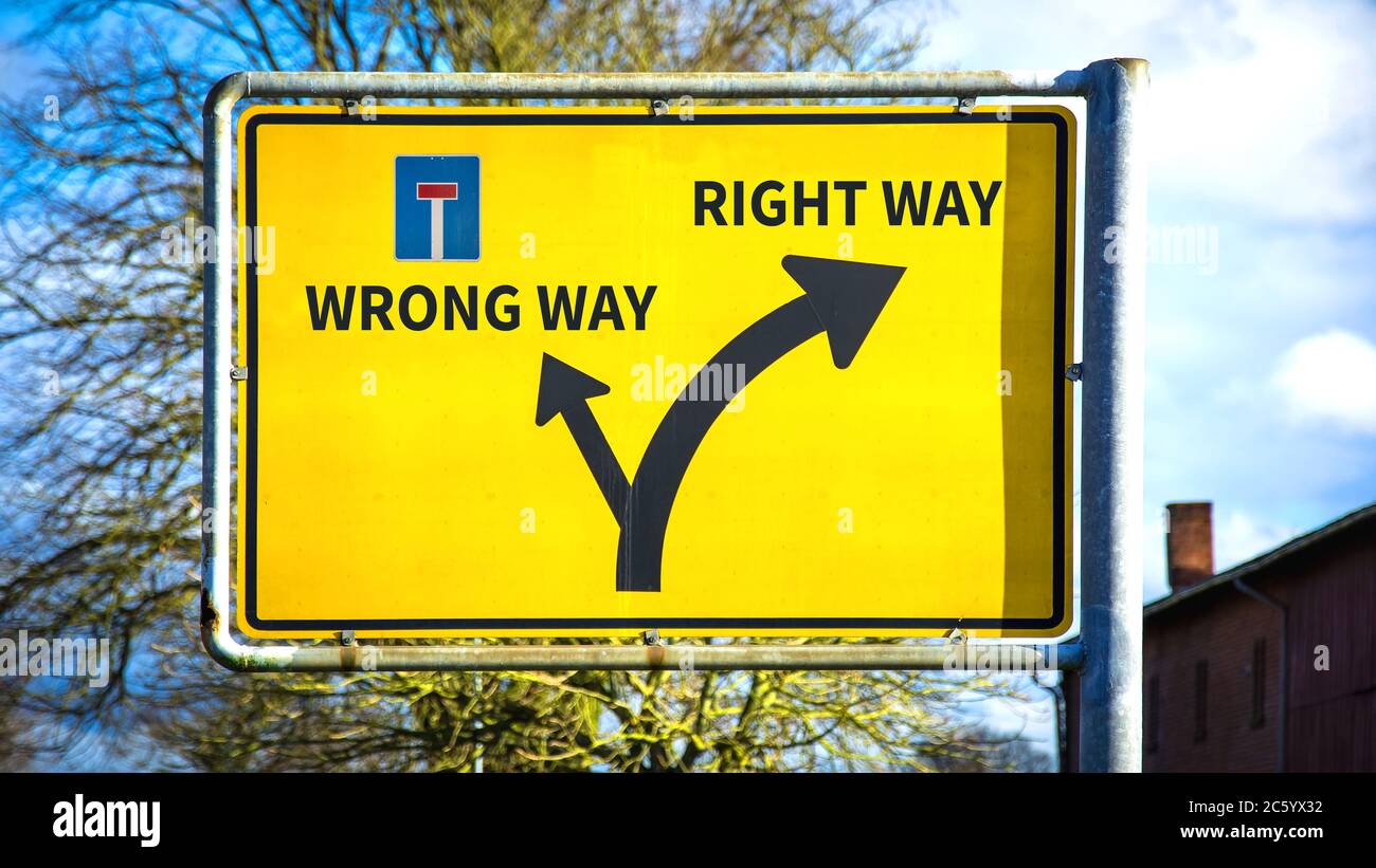 Street Sign RIGHT WAY versus WRONG WAY Stock Photo - Alamy