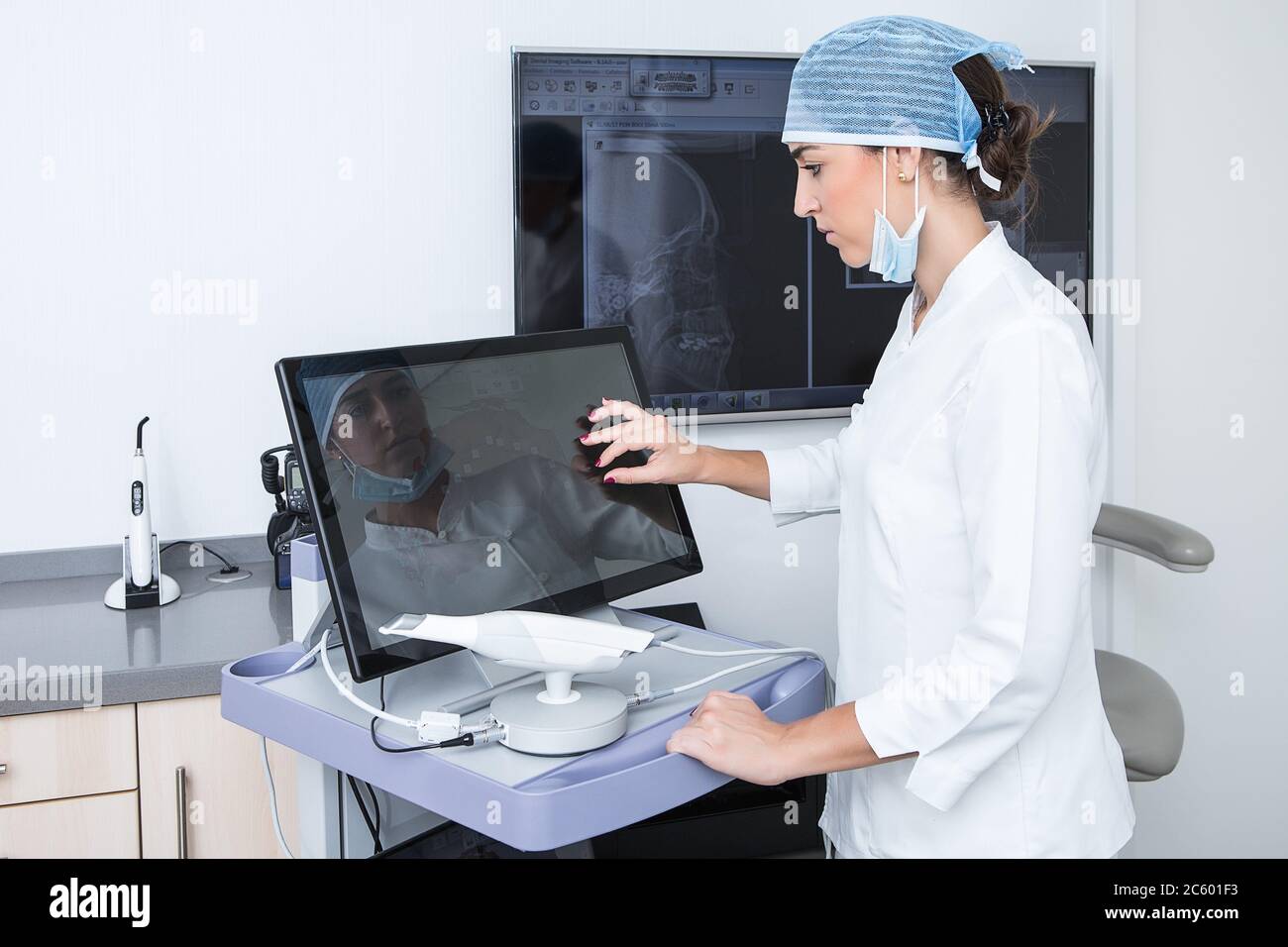 Doctor of computer science image hi-res stock photography and images ...