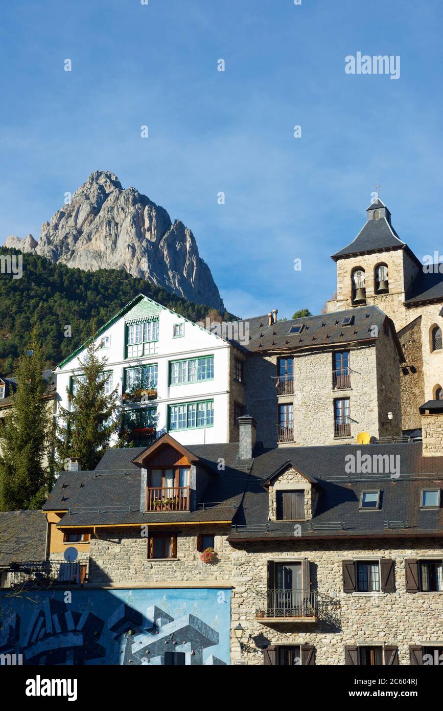Typical traditional pyrenees architecture huesca hi-res stock ...
