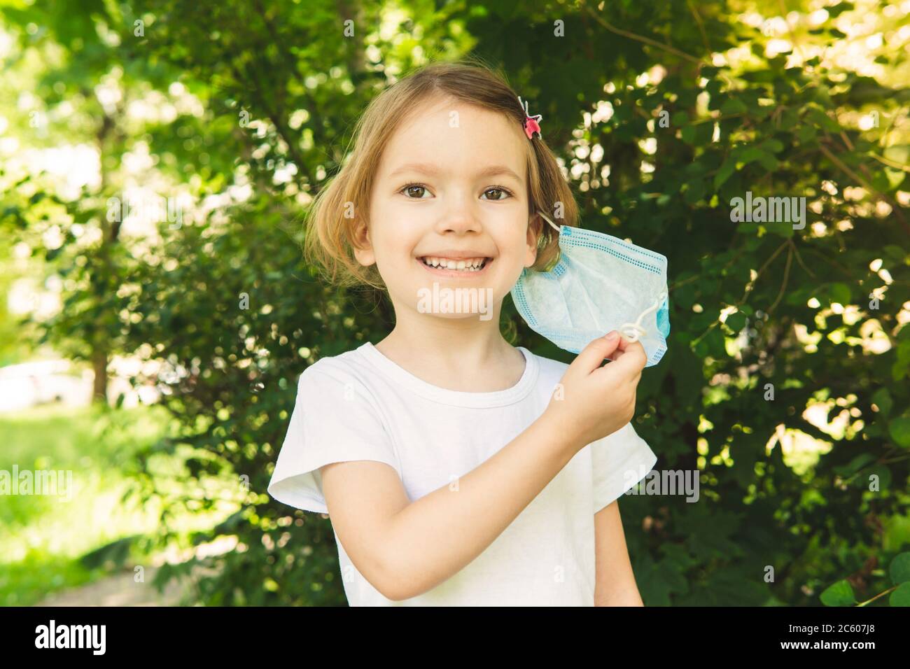 Happy end hi-res stock photography and images - Alamy