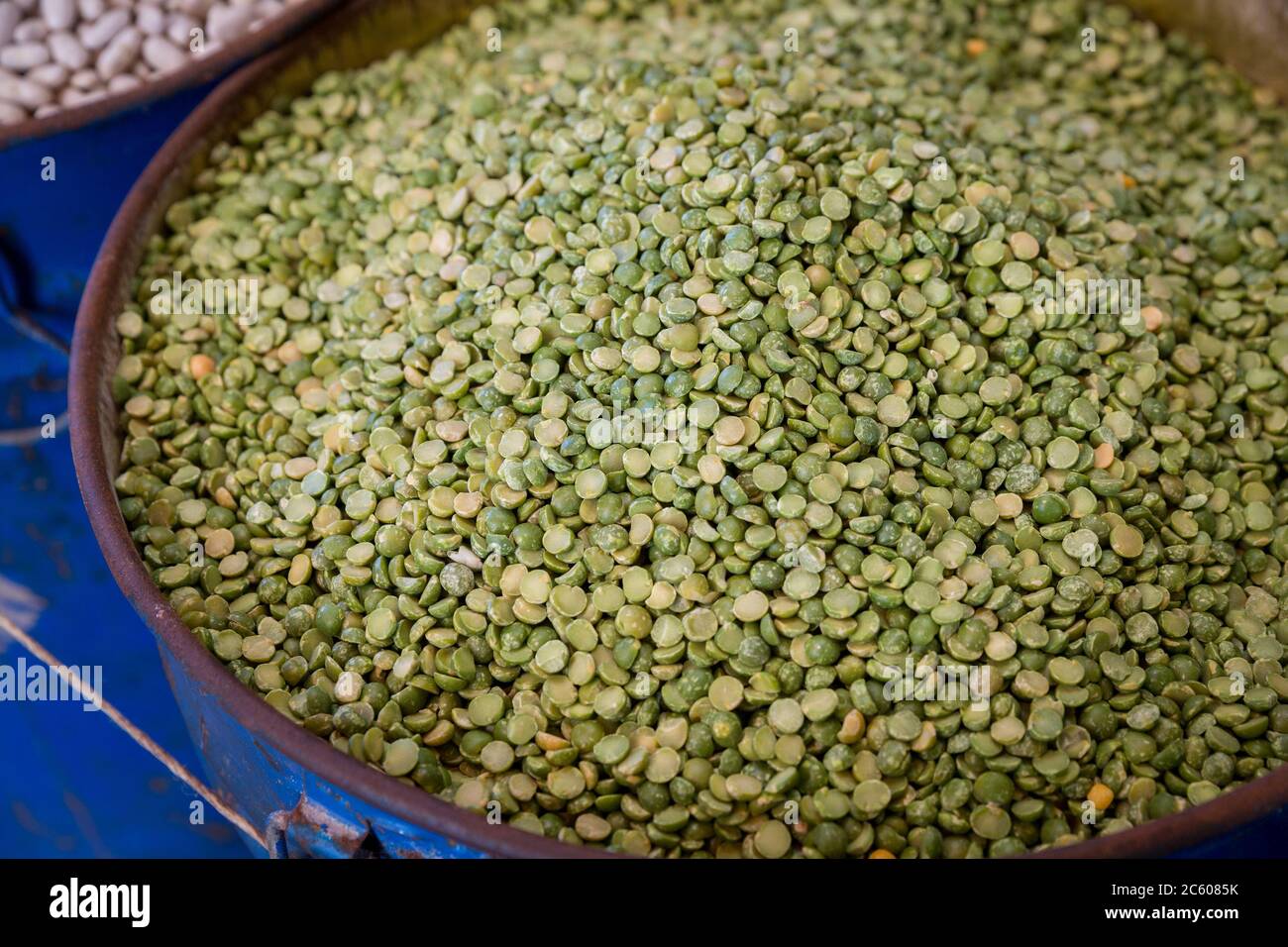 bucket of soya beans Stock Photo - Alamy
