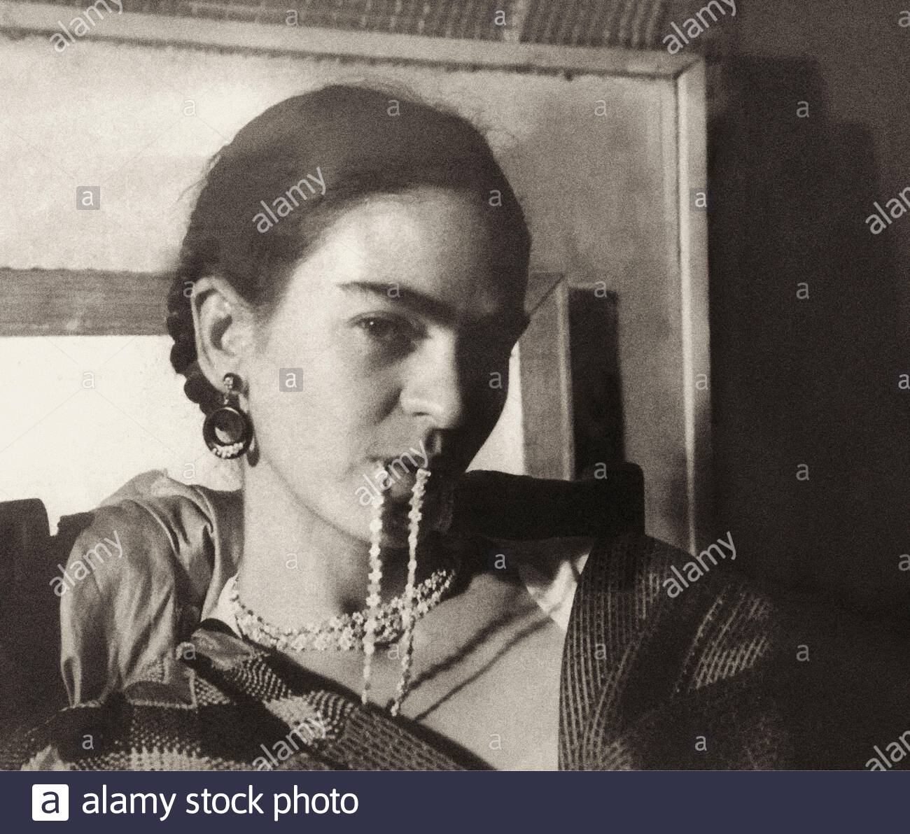 Frida Kahlo Surrealist Painter High Resolution Stock Photography and ...