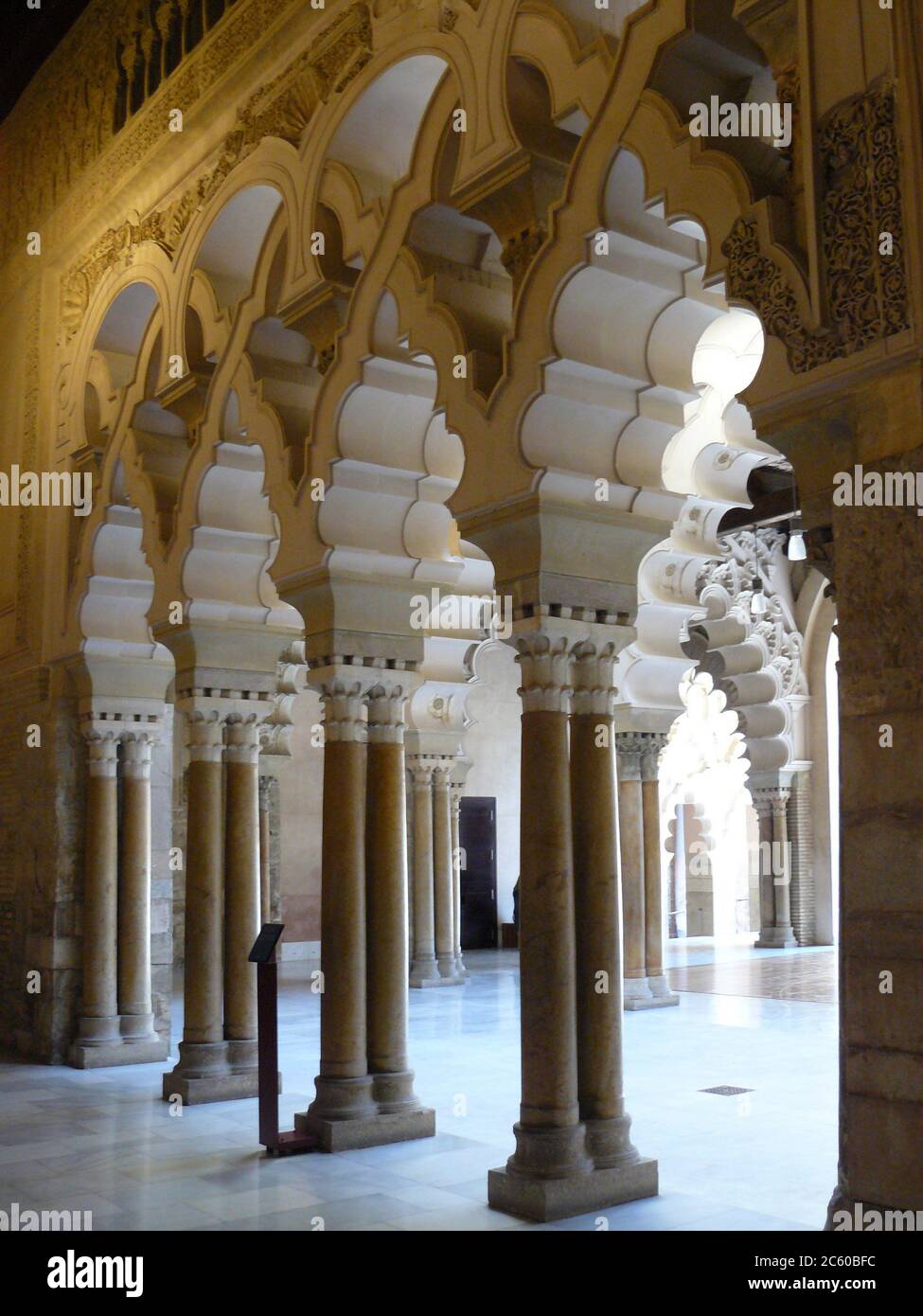 Polylobed arches hi-res stock photography and images - Alamy