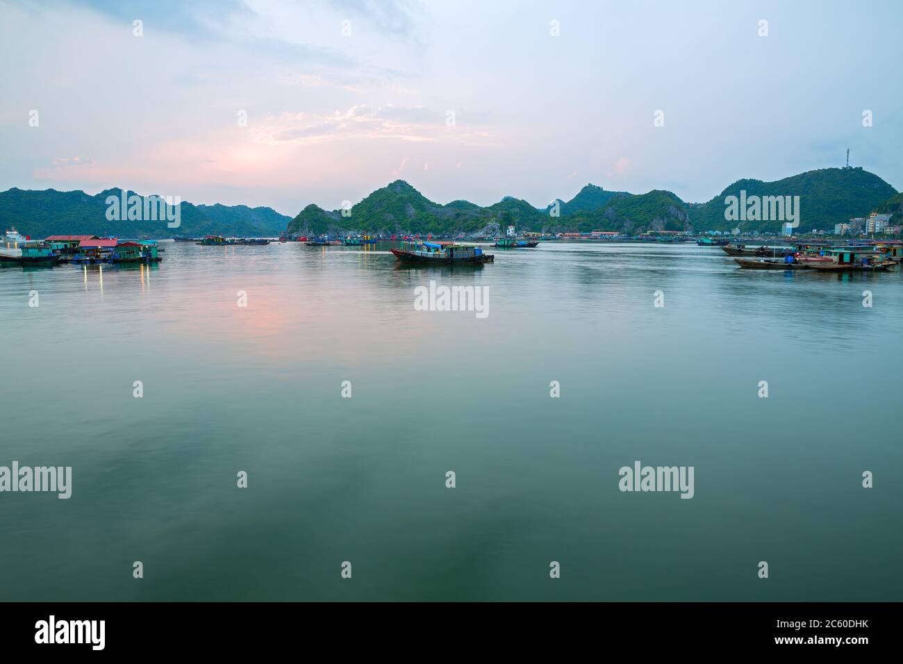Cat ba sunset hi-res stock photography and images - Alamy
