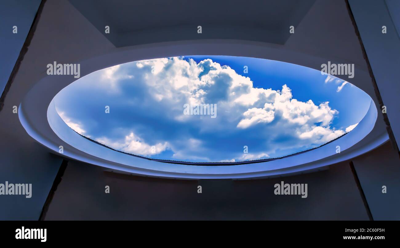 Circular roof architecture structure hi-res stock photography and ...