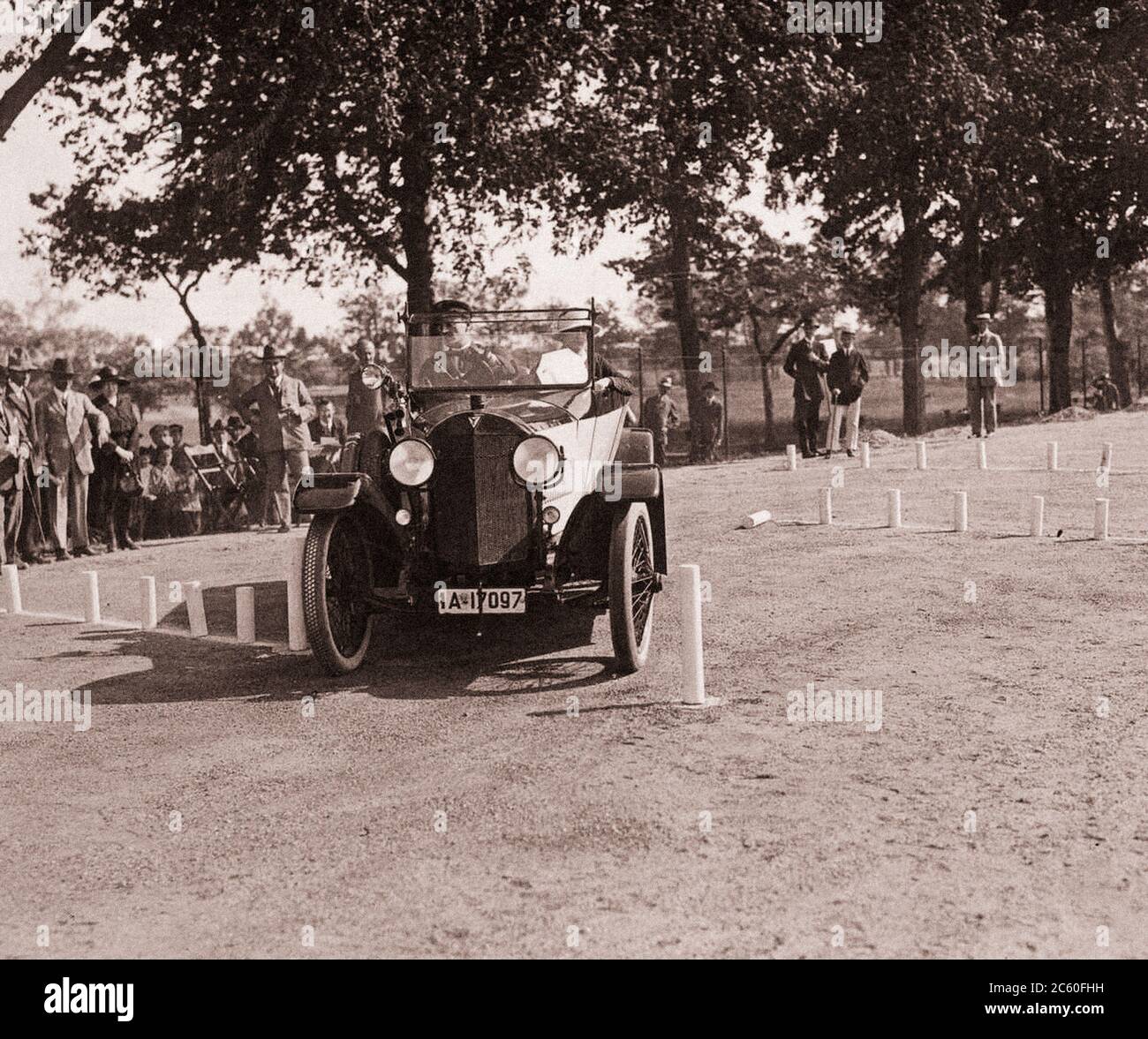 1920s Race Car Driver High Resolution Stock Photography and Images - Alamy