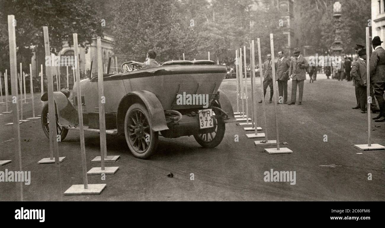 1920s Race Car Driver High Resolution Stock Photography and Images - Alamy