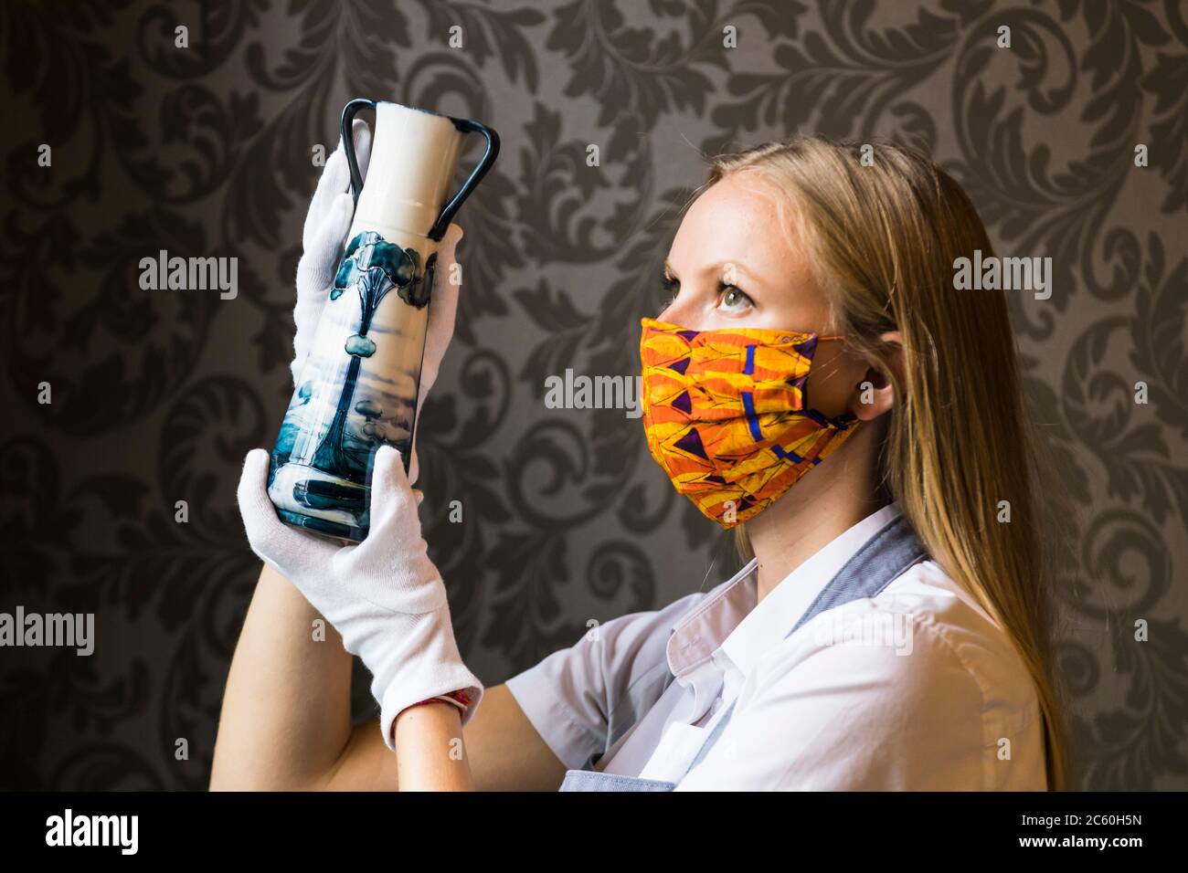 Romey clark of bonhams hi-res stock photography and images - Alamy