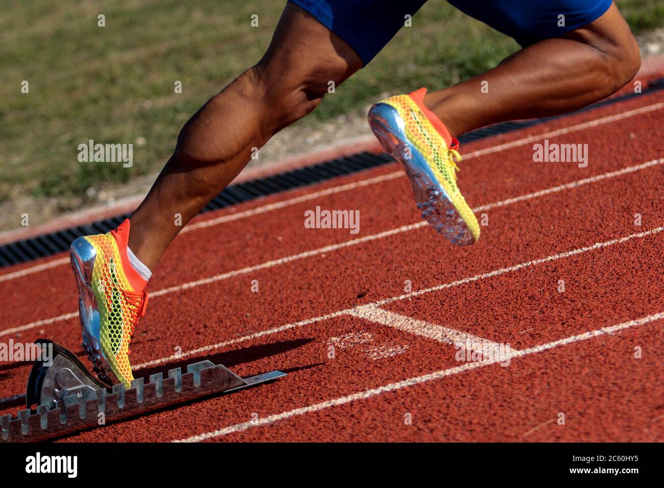 Shadows people runners running hi-res stock photography and images - Alamy