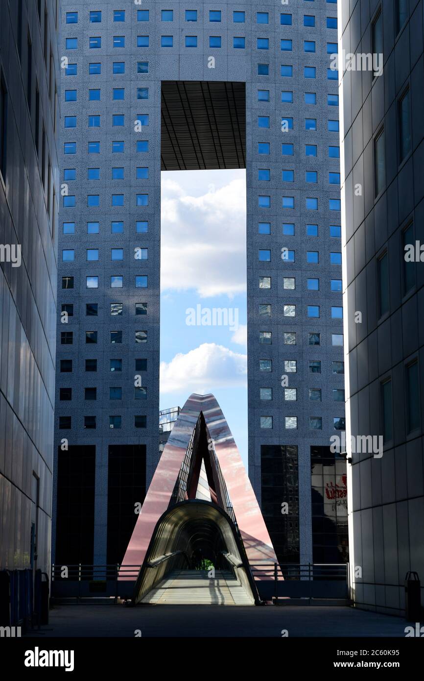 Japanese bridge defense paris hi-res stock photography and images - Alamy