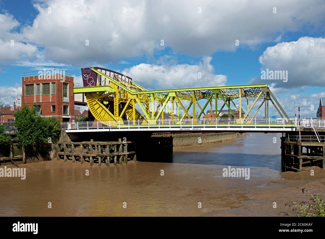 Spanning kingston upon hull east riding city east yorkshire hi-res ...