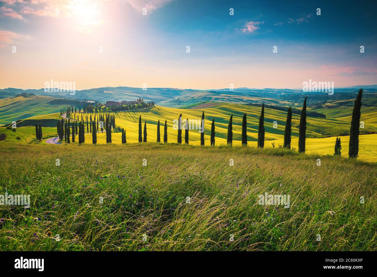 Countryside scenery hi-res stock photography and images - Alamy