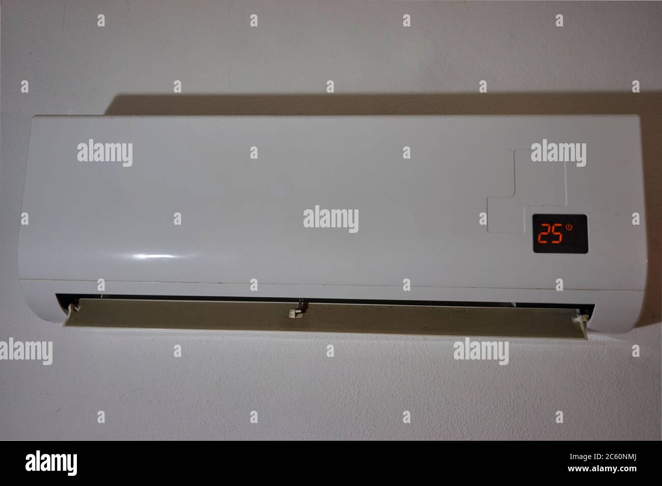 Conditioner ventilation hi-res stock photography and images - Alamy