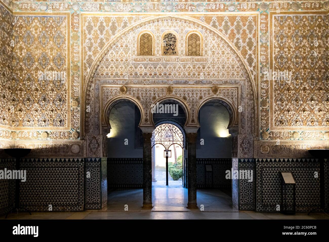 Alcazar palace spain interiors hi-res stock photography and images - Alamy