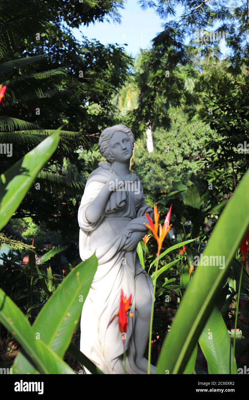 Garden Statue Costa Rica Manuel Antonio Stock Photo - Alamy