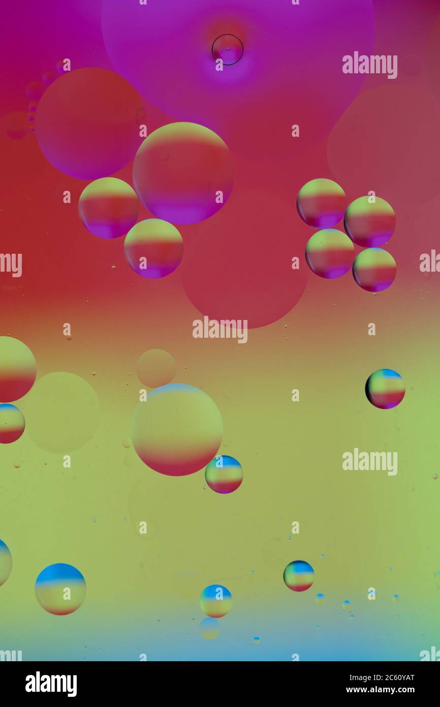 Oil rainbow water hi-res stock photography and images - Alamy