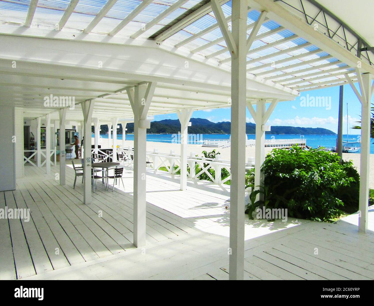 White beach house Stock Photo - Alamy