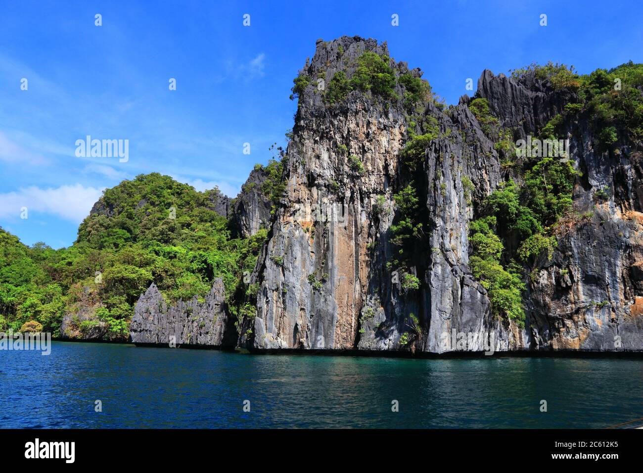 Philippines nature. Karst rock cliffs landscape - Palawan island ...