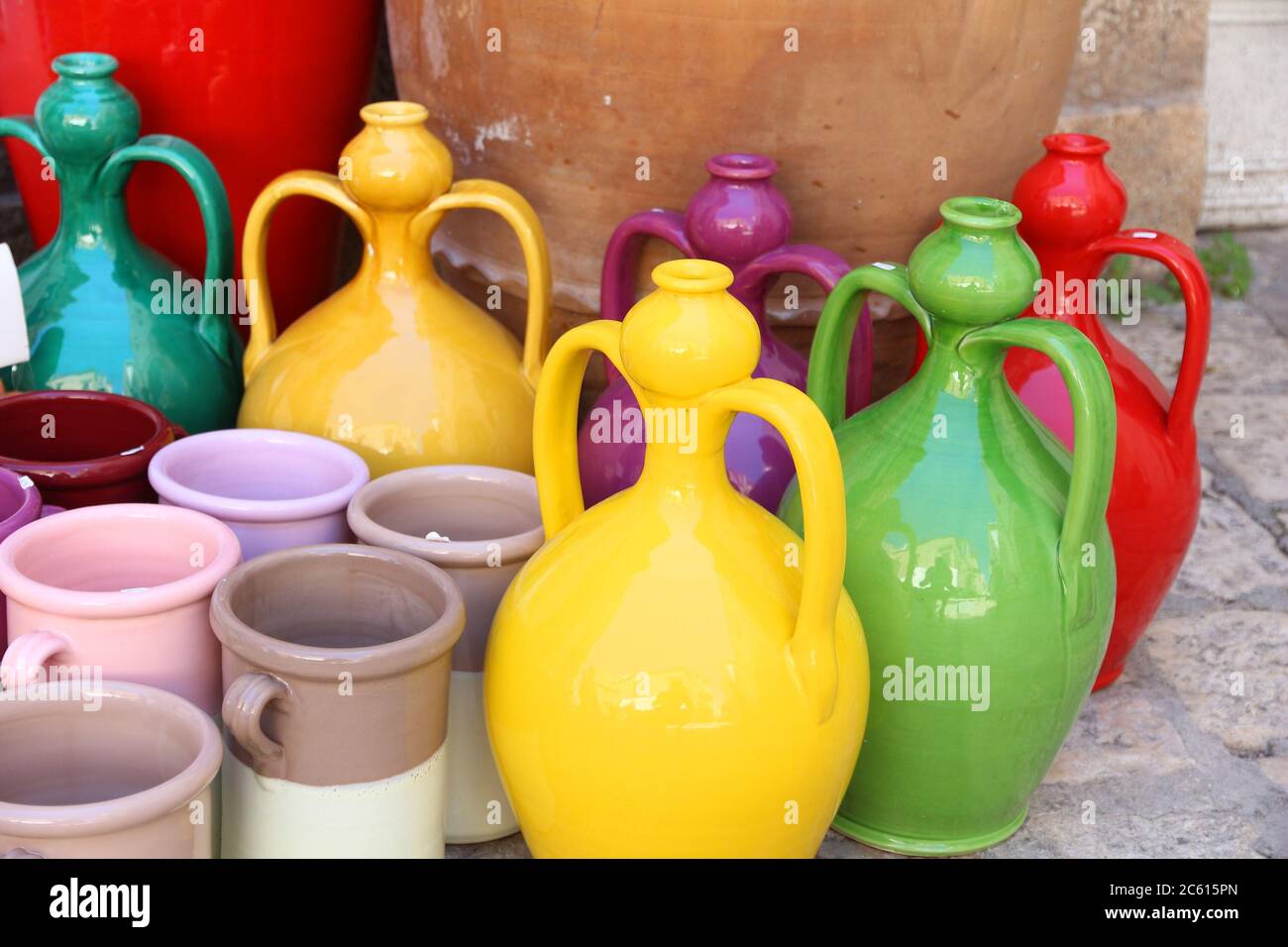 Ceramics puglia hi-res stock photography and images - Alamy