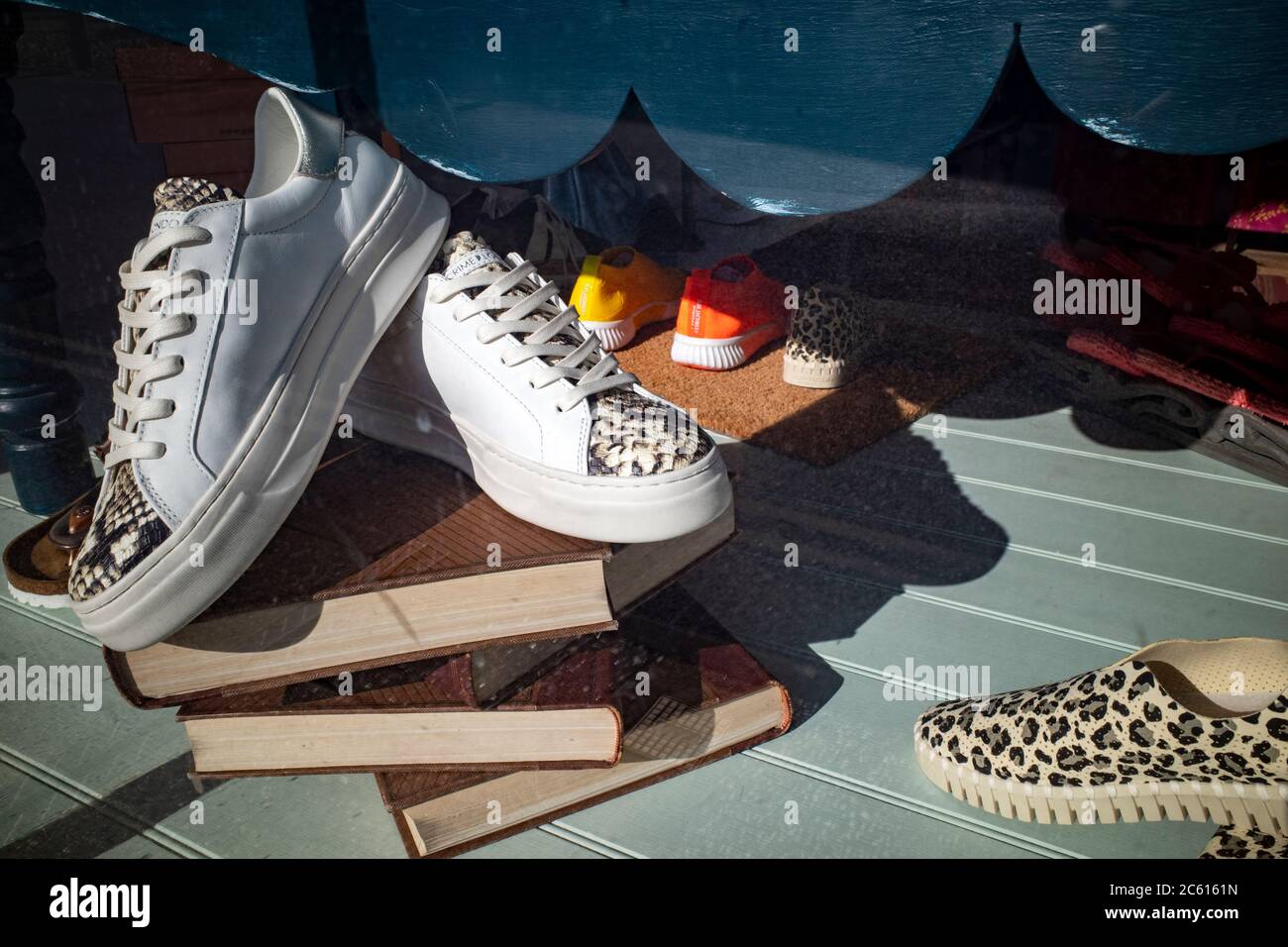 Ladies shoe shop window display Stock Photo - Alamy