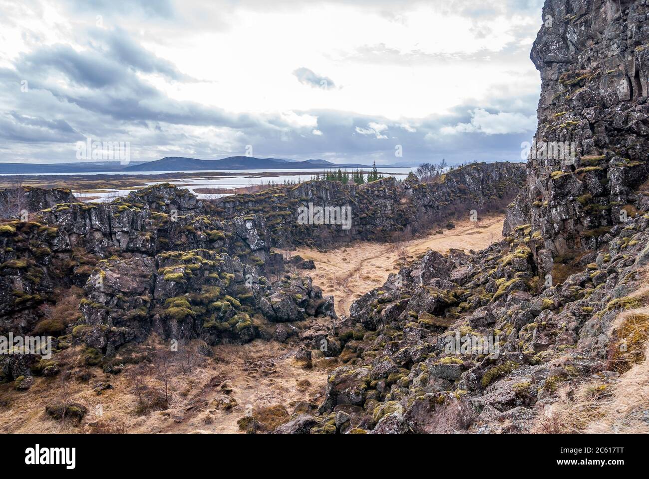 Thingvellir national park fault line hi-res stock photography and ...
