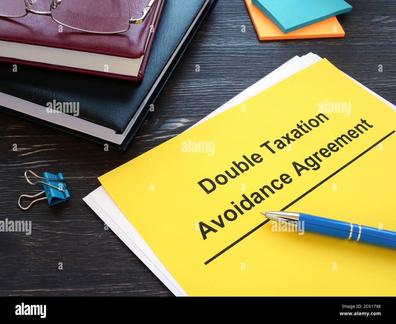 Dtaa hi-res stock photography and images - Alamy