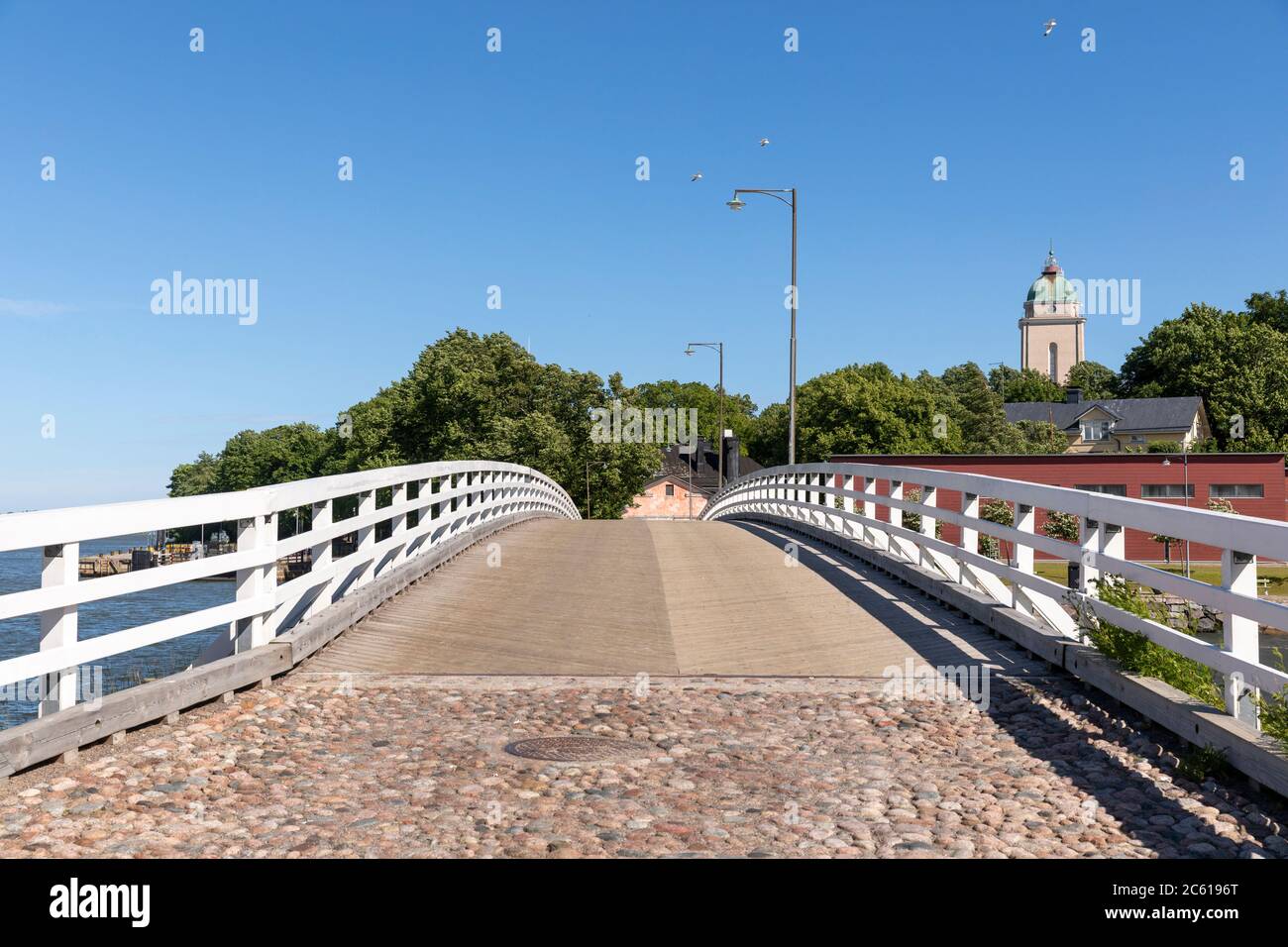 Walking bridge between islands in Baltic Sea in Front of Helsinki Stock ...