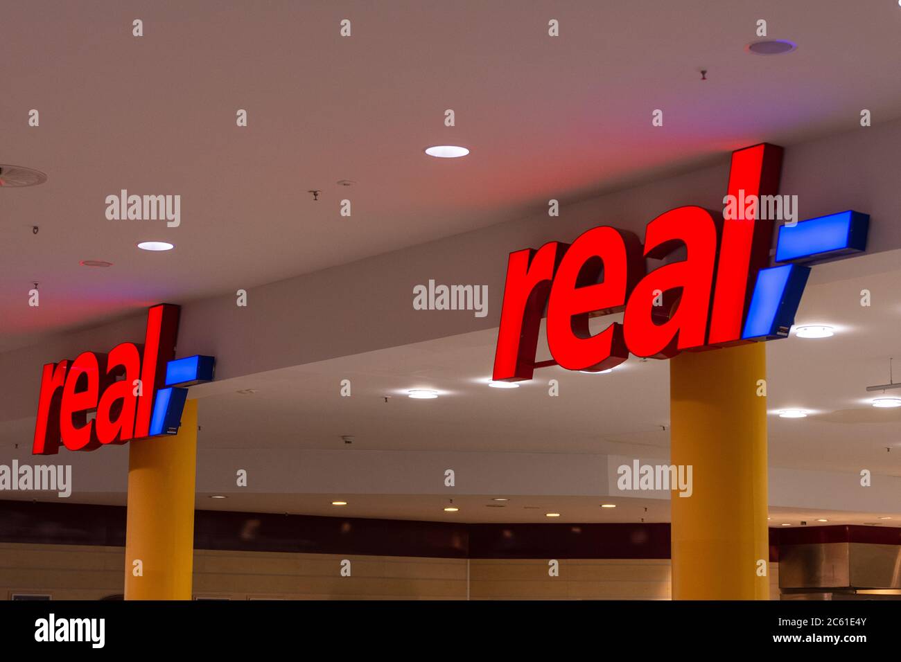Grocery center hi-res stock photography and images - Alamy