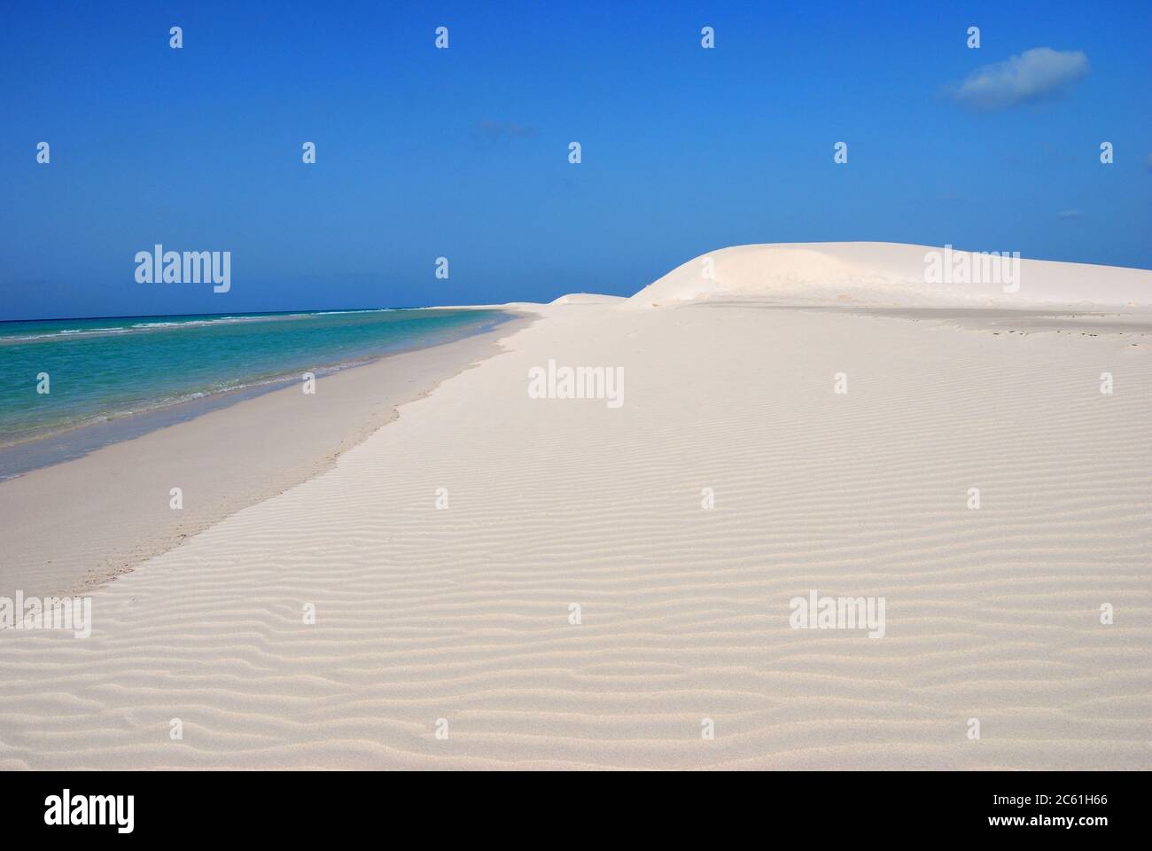 Azure ocean, waves, blue sky and white sand dune Stock Photo - Alamy