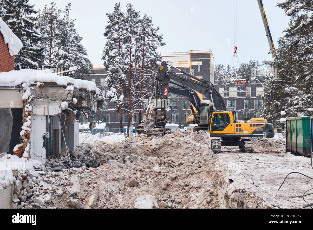 Bulldozer demolition old house hi-res stock photography and images - Alamy