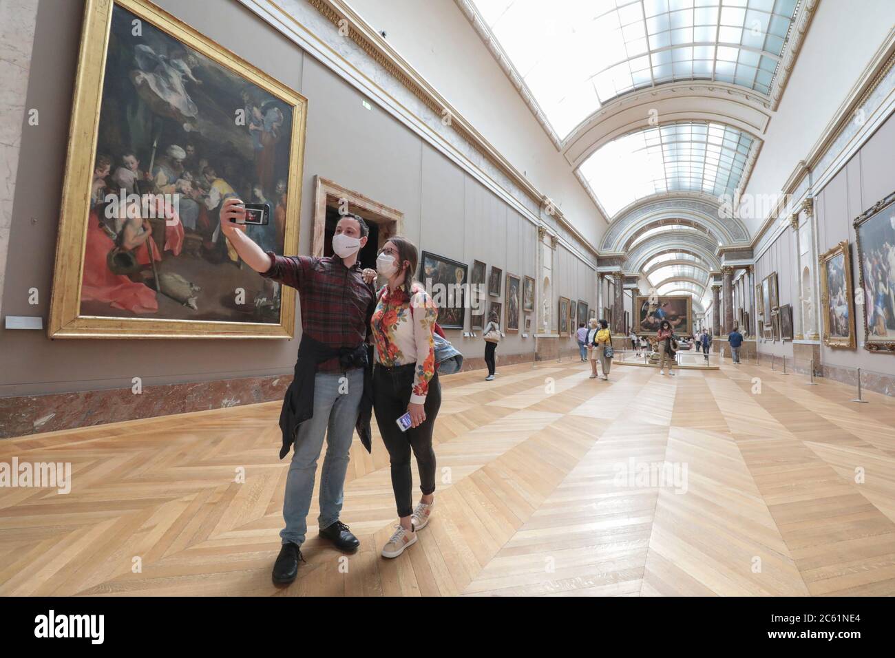 REOPENING LOUVRE MUSEUM, PARIS Stock Photo - Alamy
