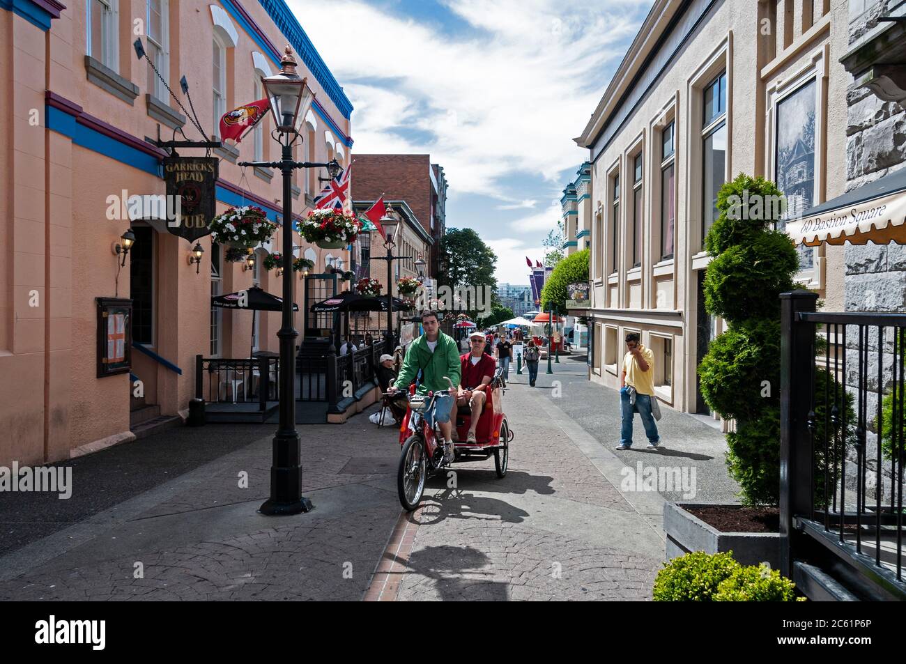 Canadian tourist rickshaw hi-res stock photography and images - Alamy