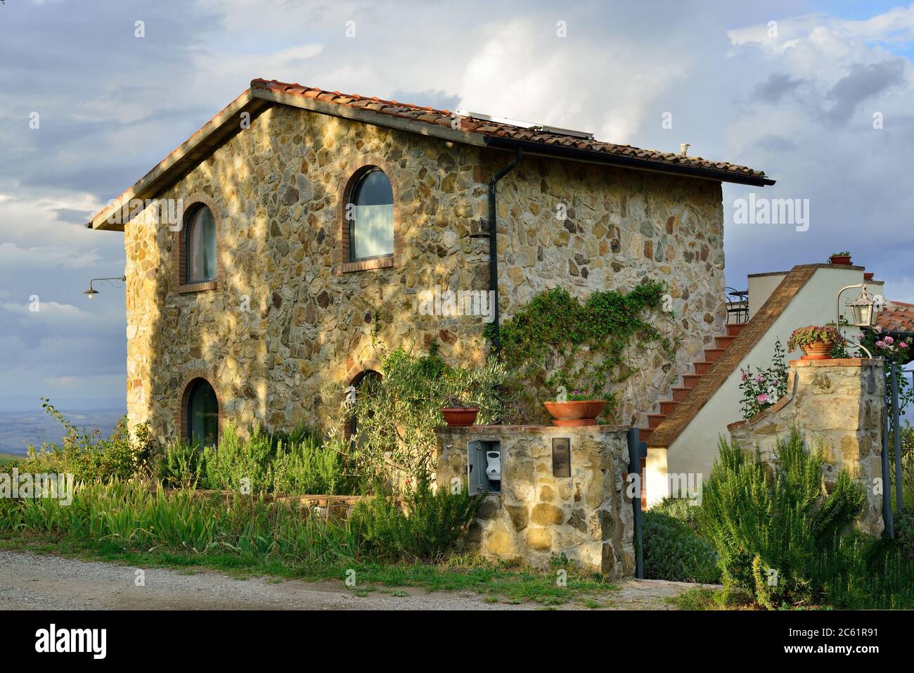 Typical Tuscan old farmhouse. View on the fasade at sunrise Stock Photo ...