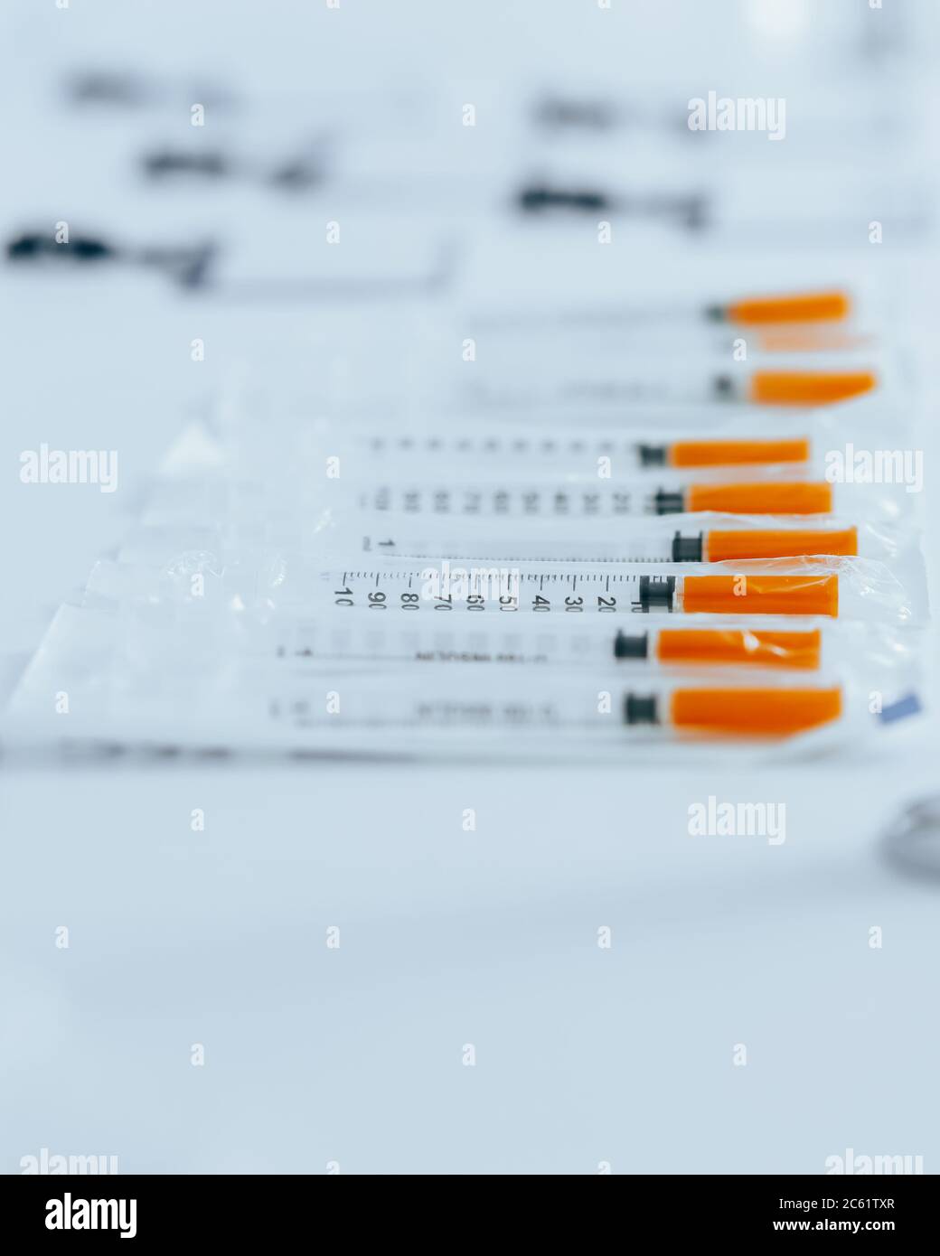 Checking test tubes hi-res stock photography and images - Alamy