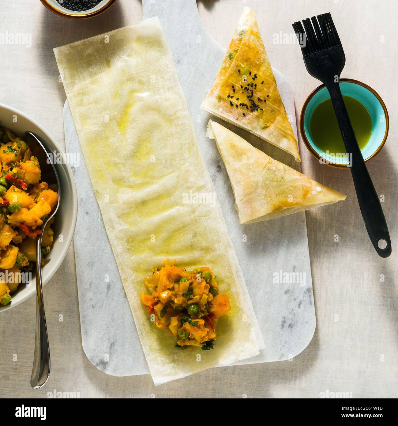 step by step recipe of indian samosa made with phyllo with spicy ...