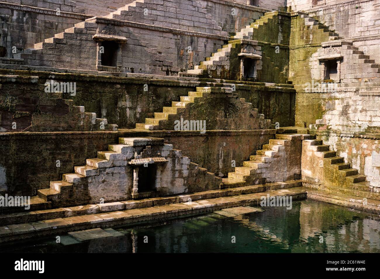 Indian stepwell hi-res stock photography and images - Alamy