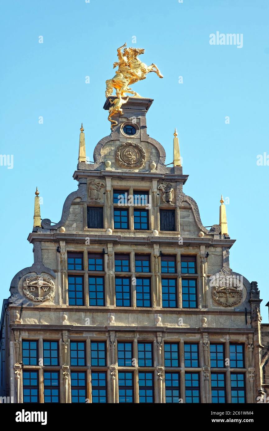 Guild of archers hi-res stock photography and images - Alamy