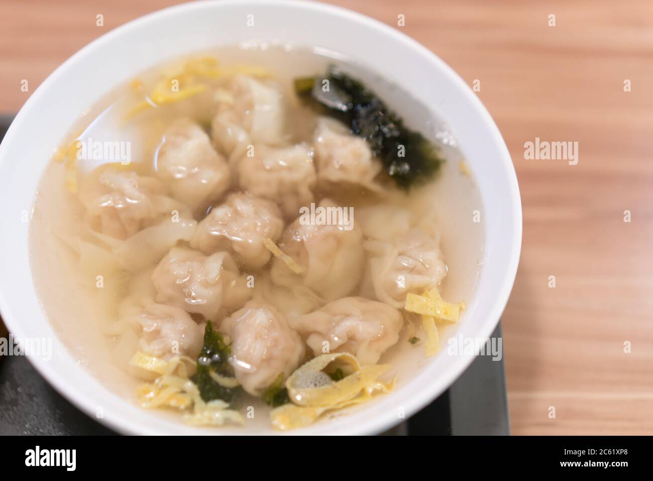 Traditional small wonton soup in Shanghai, China Stock Photo - Alamy