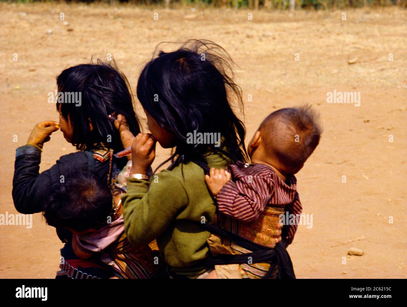 Northern Thailand Hill Tribes Child with Baby on Back Stock Photo - Alamy Northern Thailand Hill Tribes Child with Baby on Back Stock Photo - Alamy