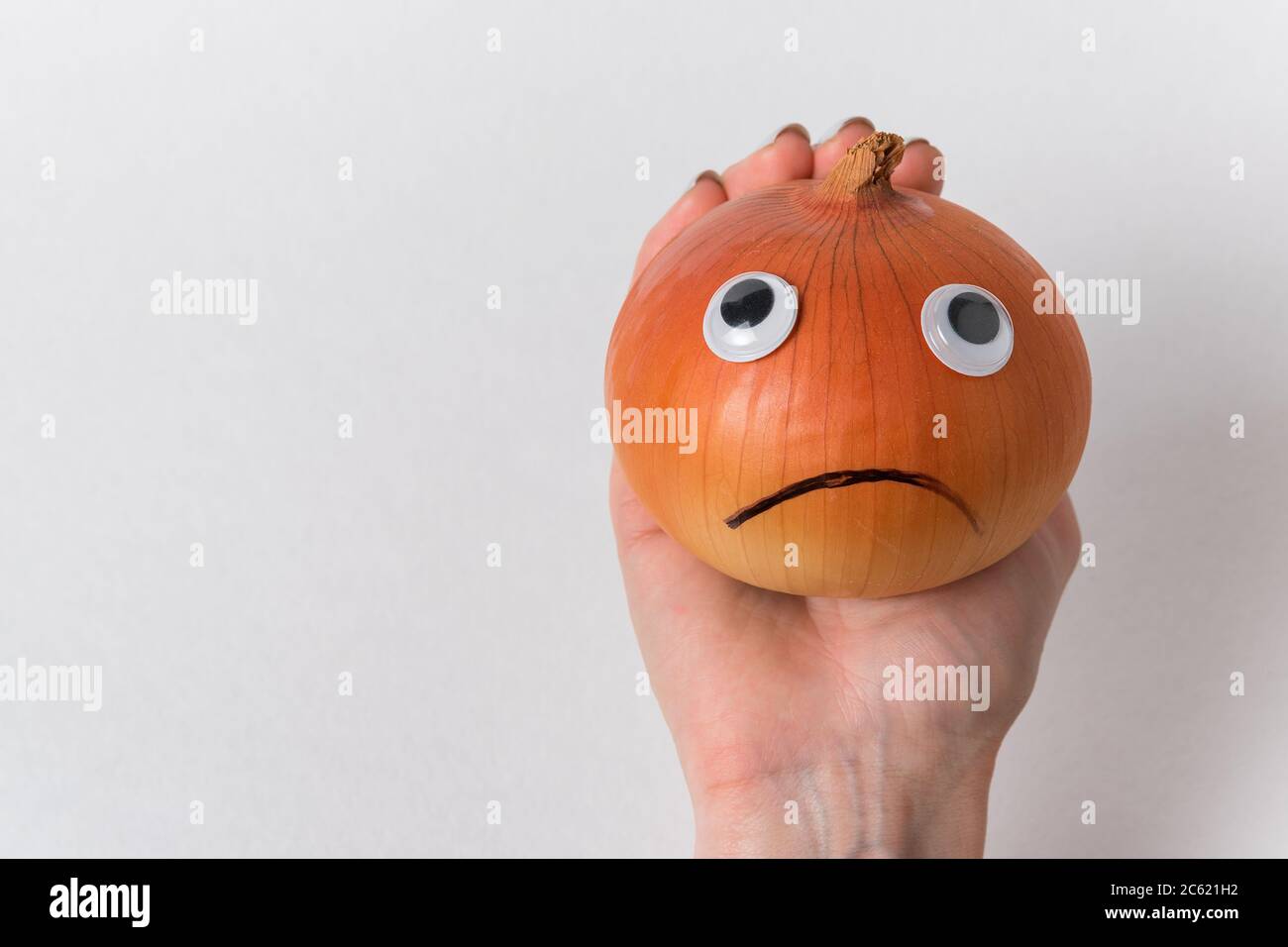 Onion cartoon hi-res stock photography and images - Alamy