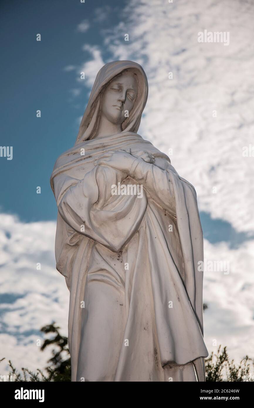 Mother Mary Stone Statue at Ellis Brashears blog